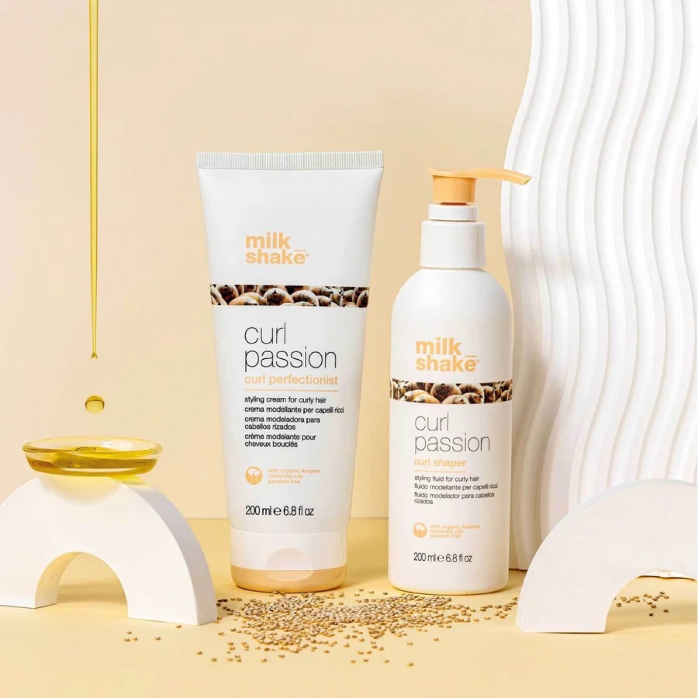 Milk Shake Curl Passion - Fluid pentru definirea buclelor Curl Shaper 200ml