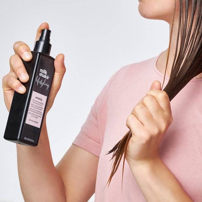 Milk Shake Lifestyling - Spray protector anti-umiditate Amazing 200ml